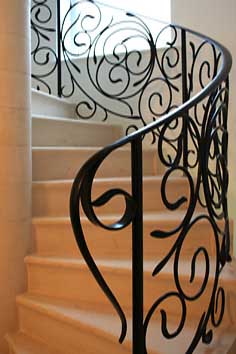 Contemporary Spiral Staircase Balustrade