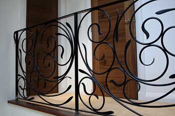 Contemporary Spiral Staircase Balustrade